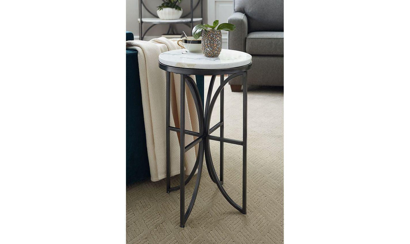 SMALL ROUND ACCENT TABLE – Jennifer Furniture